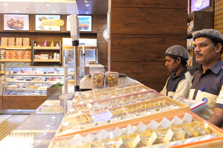 Buy Nankhatai & Cookies Online at Kanha Jaipur